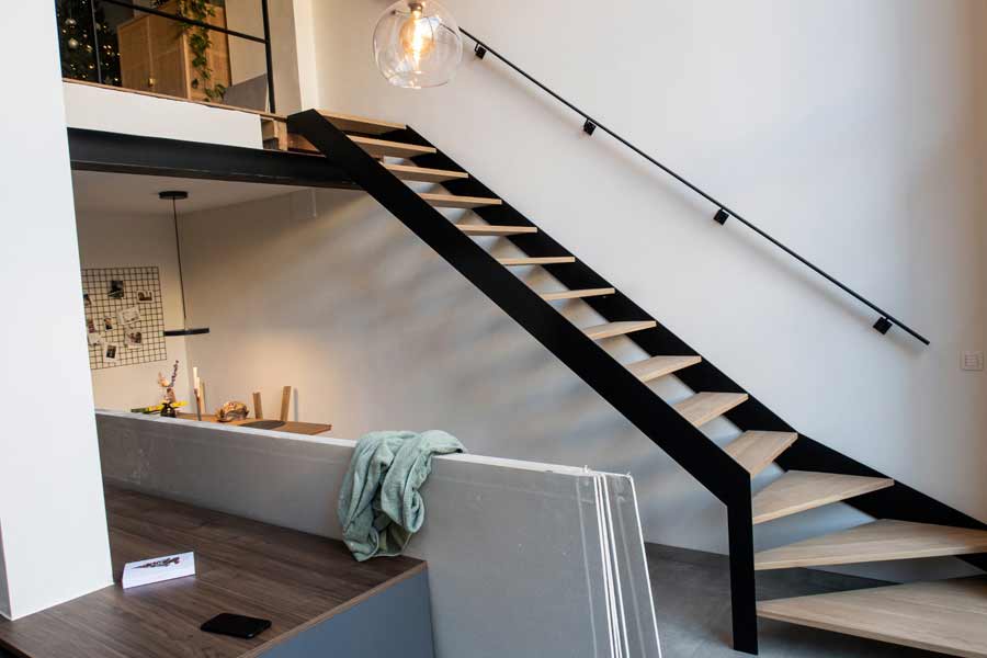 Steel Master | Trapleuning op maat